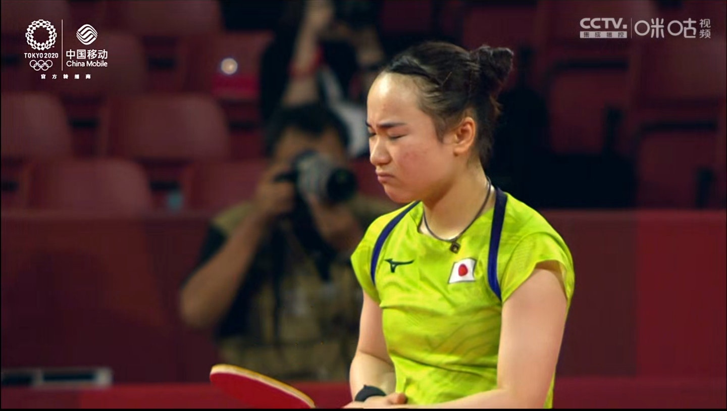 Enter the Olympic finals!Sun Yingsha won 4-0, and Mima Ito's expression ...