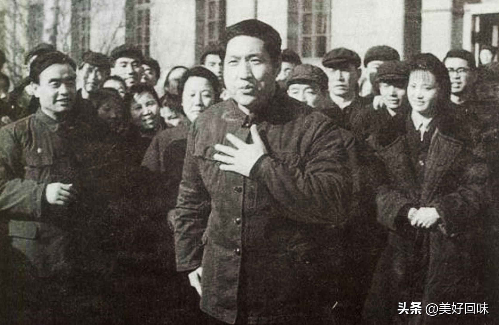 Haoliang and Qian Haoliang: The model play "The Story of the Red ...