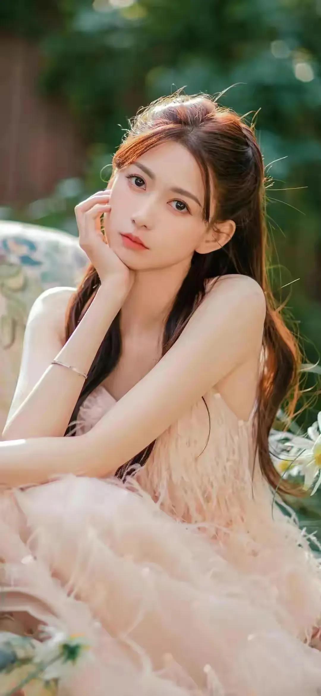 Beautiful Atlas of Fresh and Refined Girls 13 - iNEWS