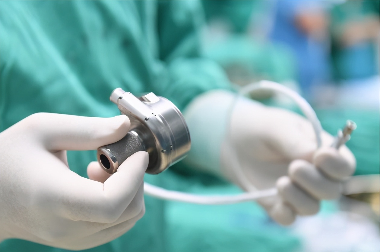 The domestically made full magnetic levitation "artificial heart" comes ...