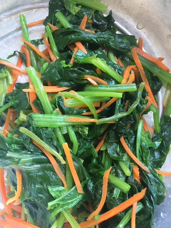 The practice of mixed three silk - iNEWS