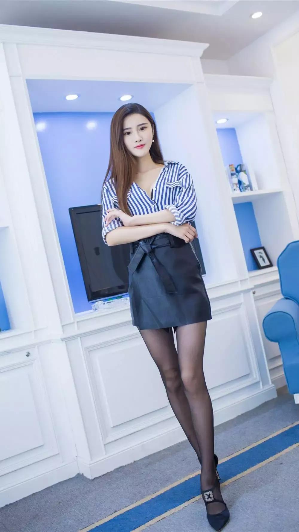 Intellectual OL outfit, mature yet elegant - iNEWS