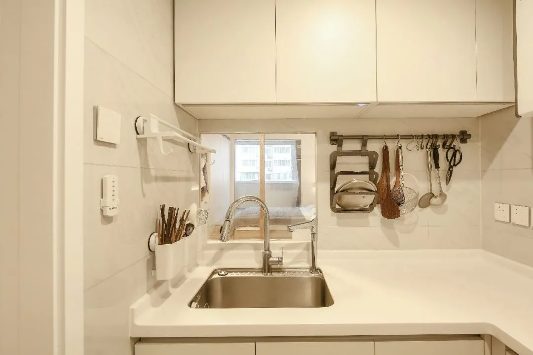 56m2 live a six-mouth, three rooms and two halls are squeezed out of ...