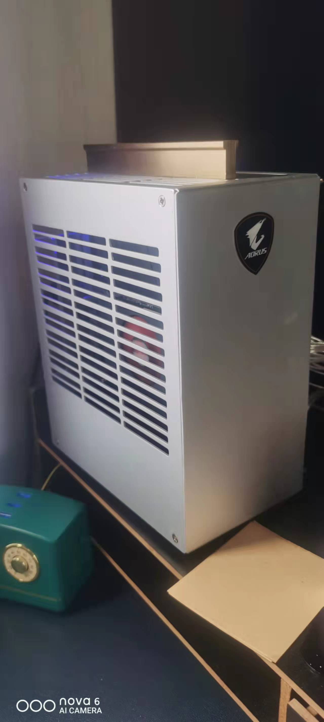 Build a powerful MINI-ITX system in a 4L extremely small case: assembly ...