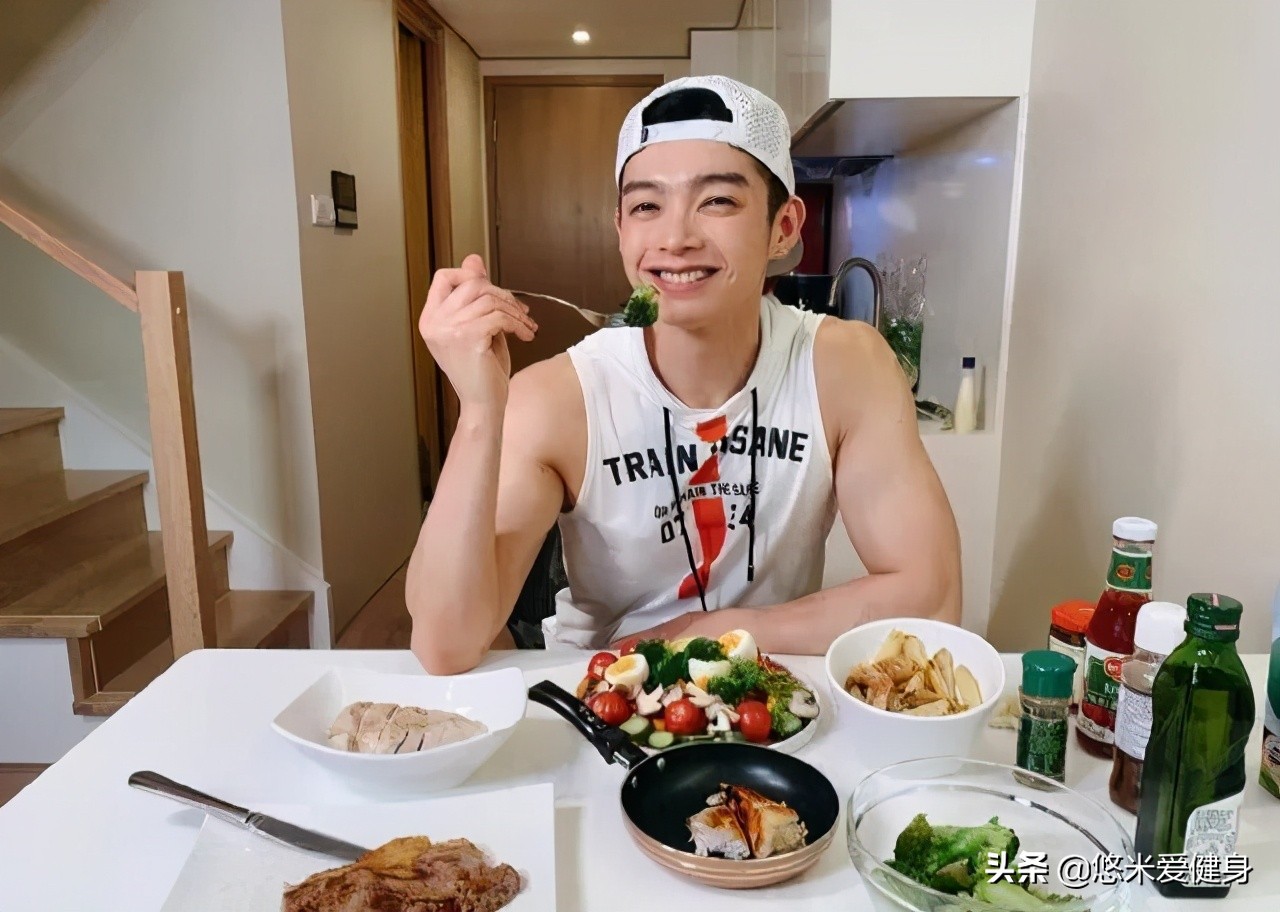 The 41-year-old Chen Yiru has self-disciplined fitness for 10 years ...