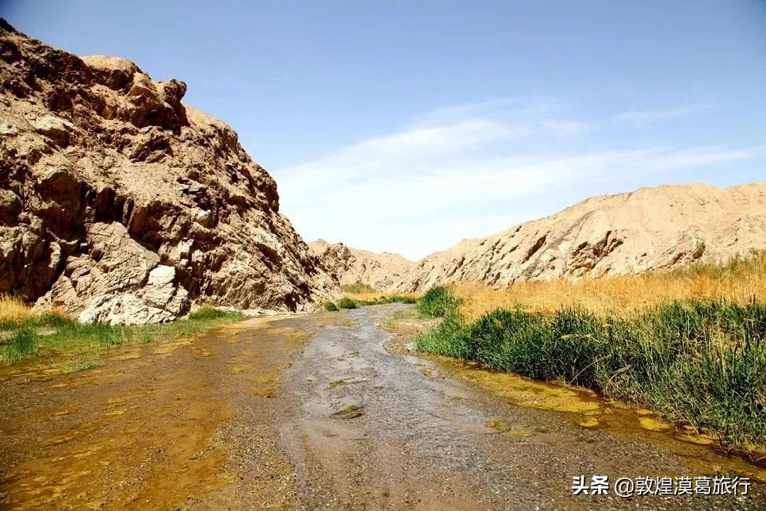 The starting place of Mogao Buddhist Caves, the fire of Turpan Basin ...