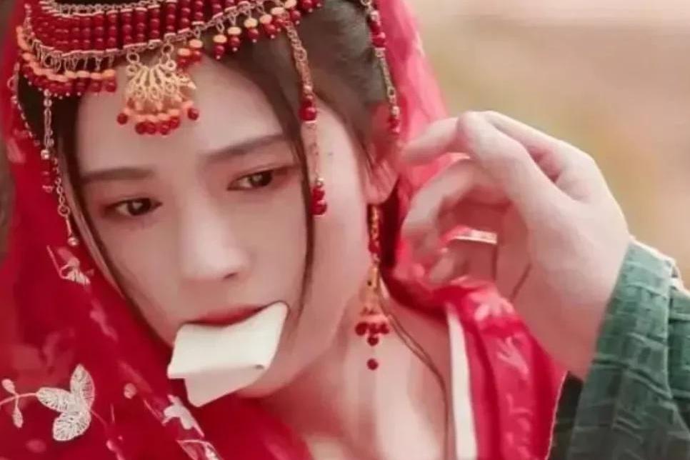 Regardless of her acting skills, after Gu Meimei was complained about ...