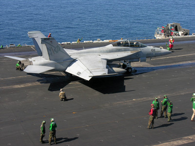 F117N "Seahawk", the US Navy's 30-year-leading stealth carrier-based ...