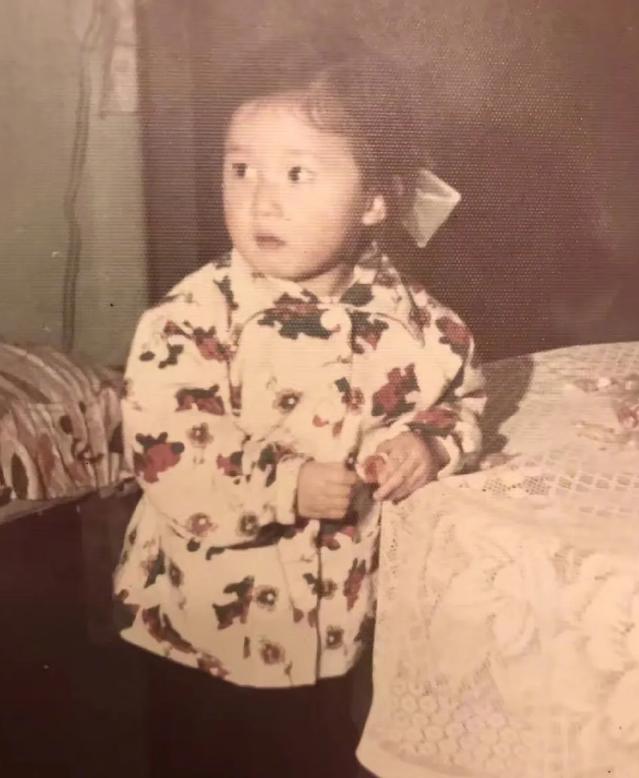 It was a mistake to be born, and Wu Zhuolin, the "Little Dragon Girl ...