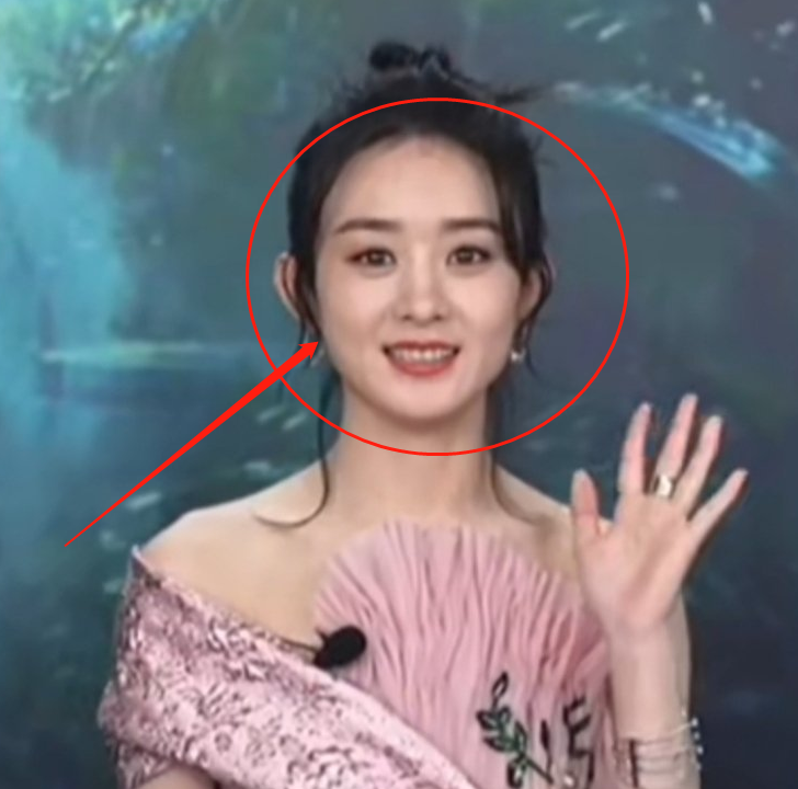 Zhao Liying debut, live the map to expose the real color, 33-year-old ...