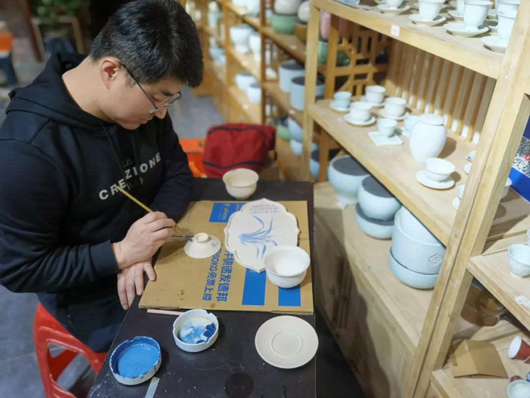 72 processes of Jingdezhen porcelain - iNEWS