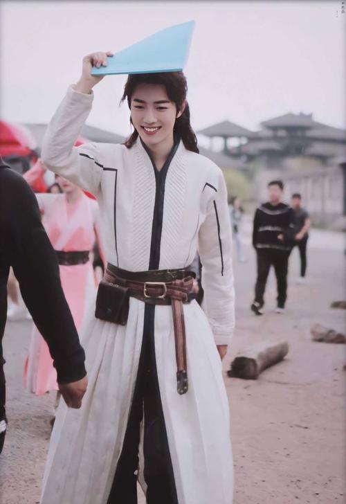 Wang Hailin bombarded Xiao Zhan's "Douluo Dalu", insinuating that the latter had no acting ...