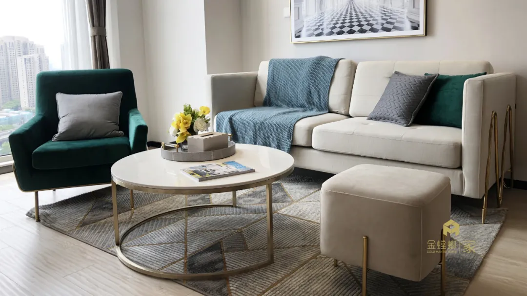 "Gold Mantis House" 56 square meters duplex apartment, this design is ...