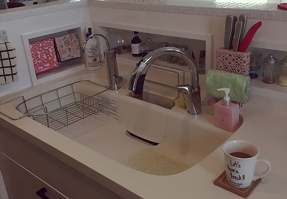 Japanese sinks are too scheming, concave design, quick drainage and ...