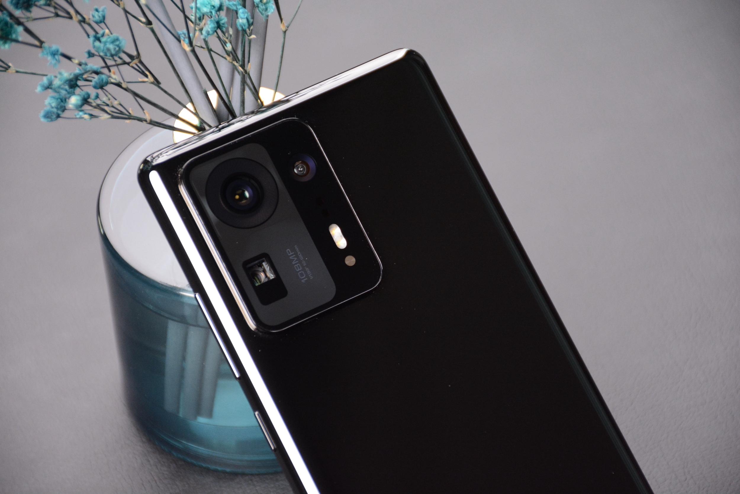 Mi MIX4 series real machine picture appreciation: ceramic texture, pure ...