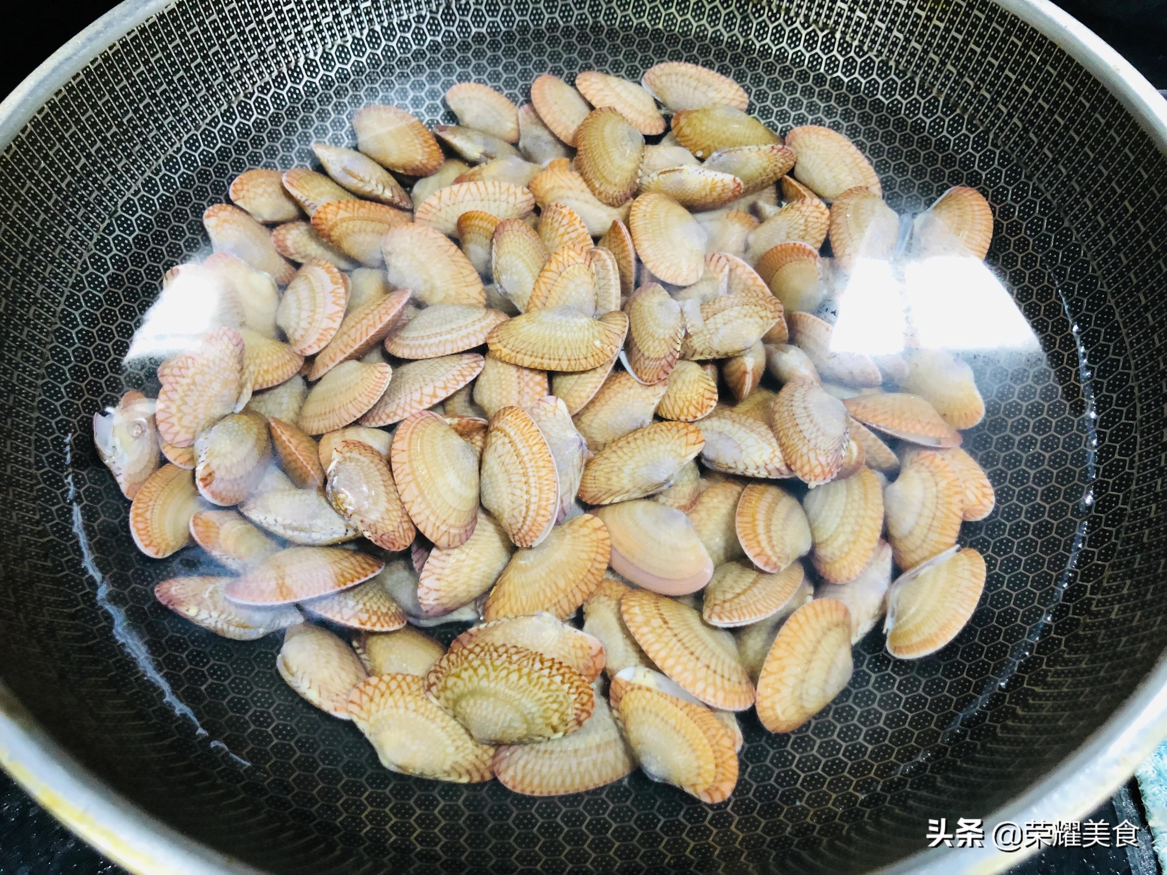 Stir-fried flower beetle is very simple, use one method, you are not ...