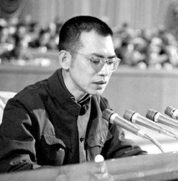 Story: In 1996, 63-year-old Chen Jingrun passed away. What happened to ...