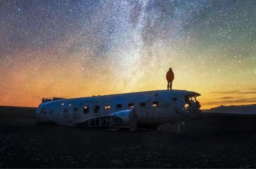 In the ancient world view, is there a contradiction between ...