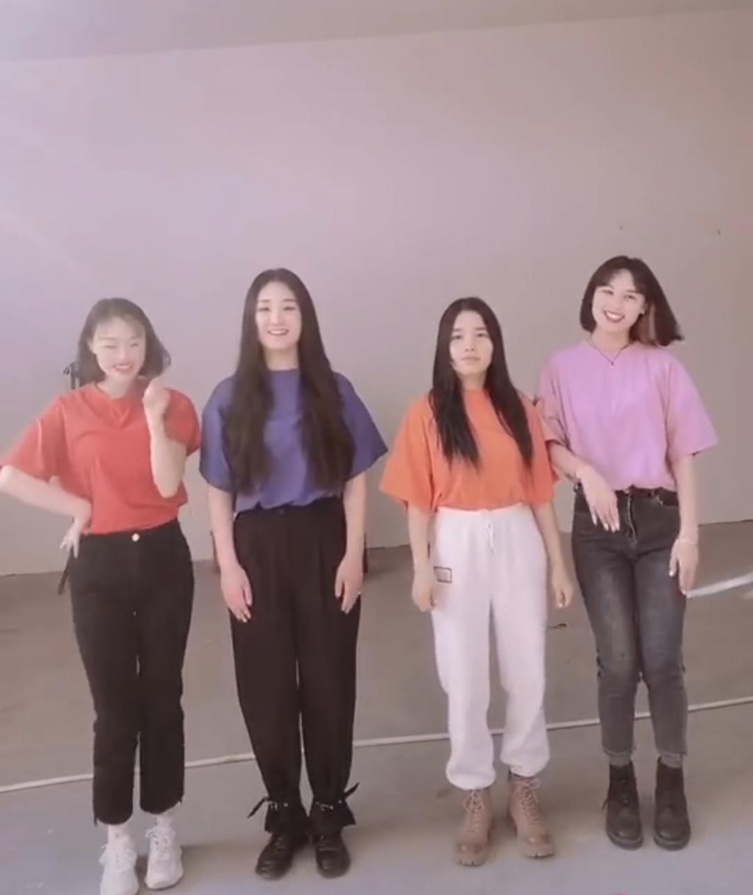 Coats brothers and daughter-in-law! The small city is in a spicy ...