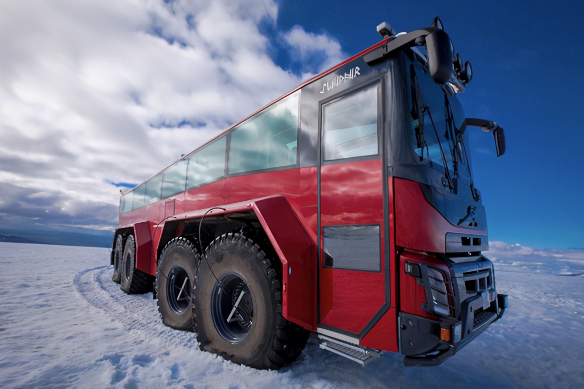 Can a truck also be a bus? This place is a wonderful truck, the 850 ...