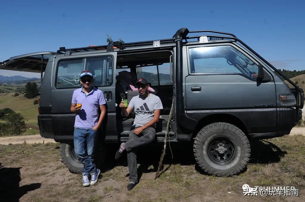 The Van Jackie Chan movie is more powerful than the off-road vehicle ...