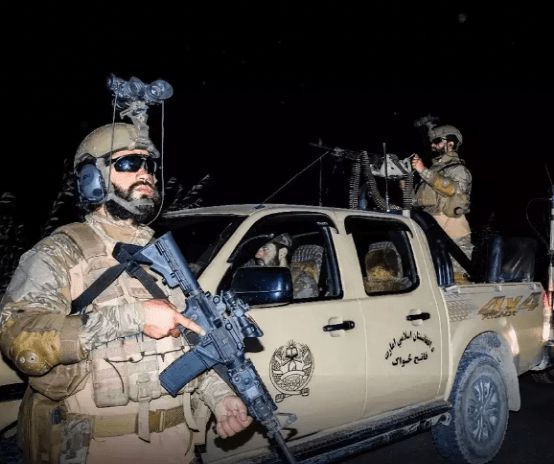 Throw away the AK-47 and pick up the M-4 full of accessories. Is the ...