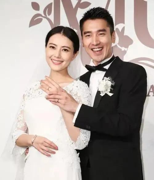 Zhao Youting's romantic love history: he prefers beautiful models, but ...