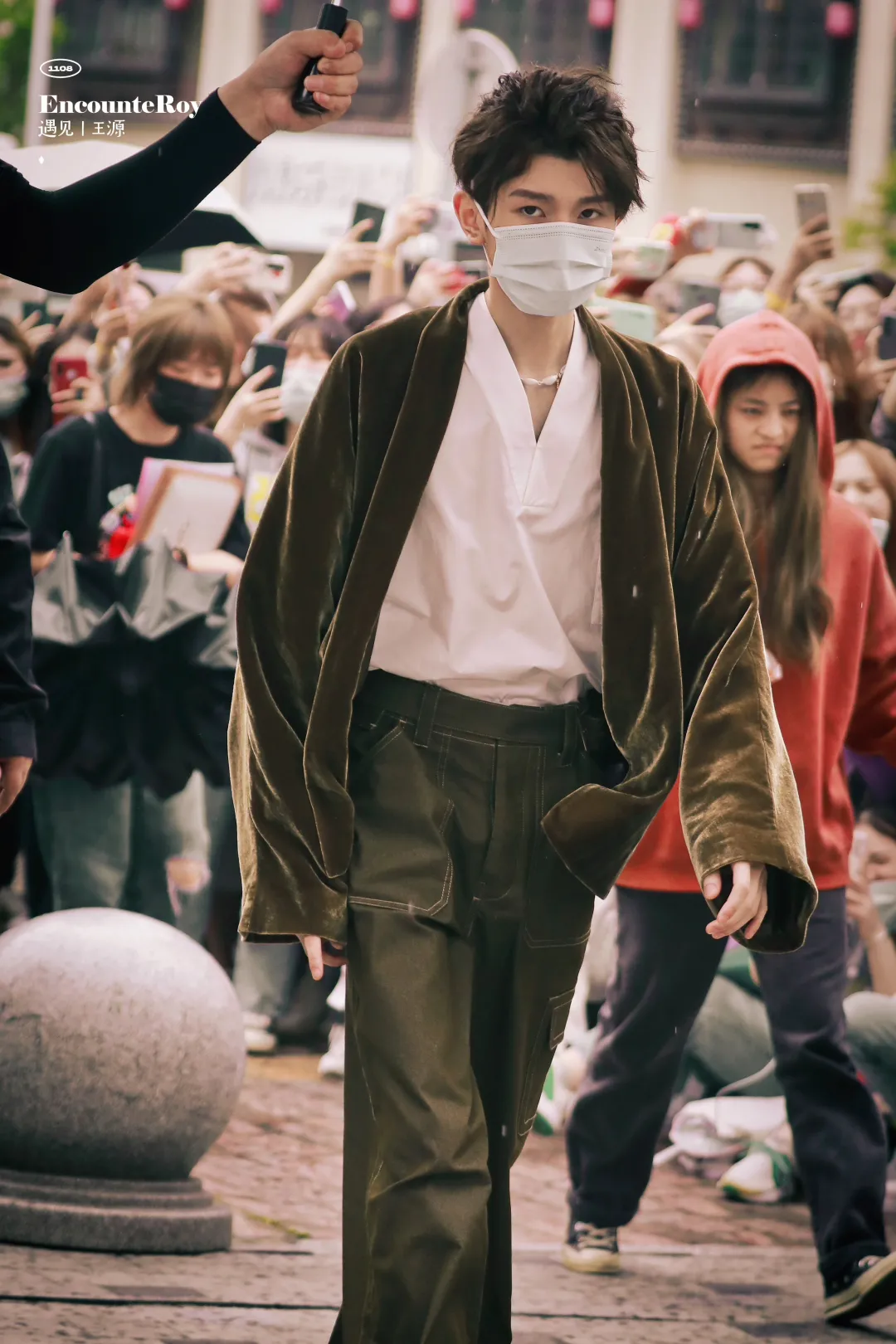 Wang Yuan, who is the treasure singer, has an aura in the shape of a ...