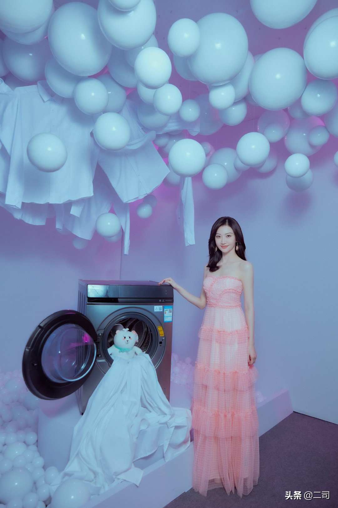 Jing Tian pink plaid cake skirt is large, gentle and romantic, too ...