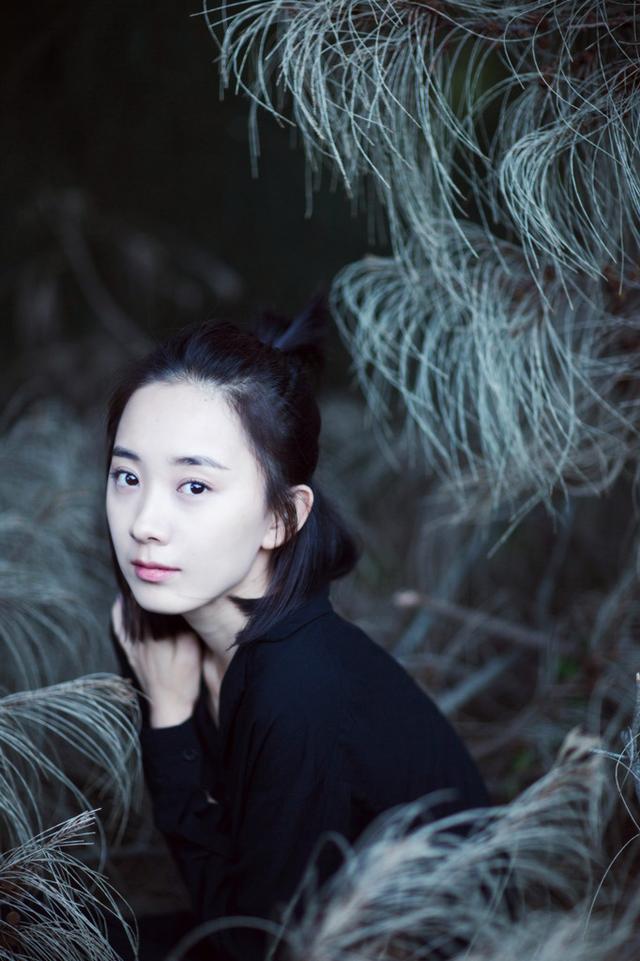 Zhu Yan Manzi wears elegant and atmospheric everyday, how fans think of ...