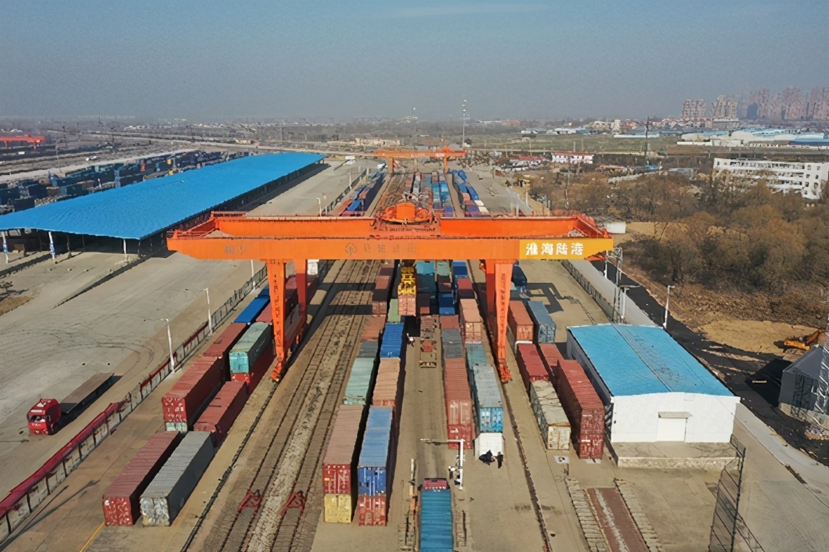 Xuzhou Huaihai International Dry Port: Open the golden steel arm to ...