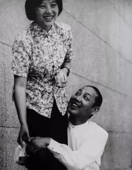 The former "CCTV host" Du Xian, married the movie emperor for many ...