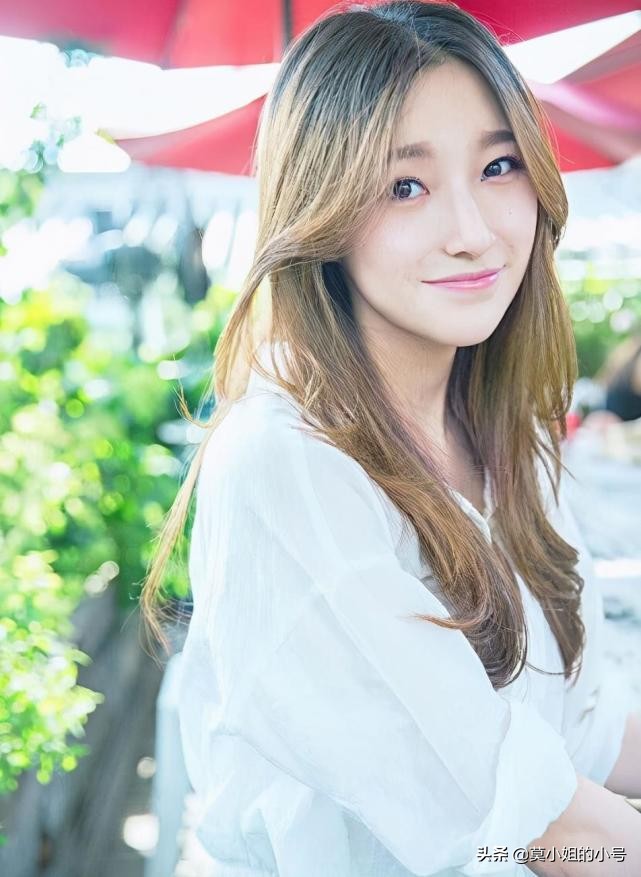 The next Wang Bingbing?The host Ma Fanshu is so sweet and so good that ...