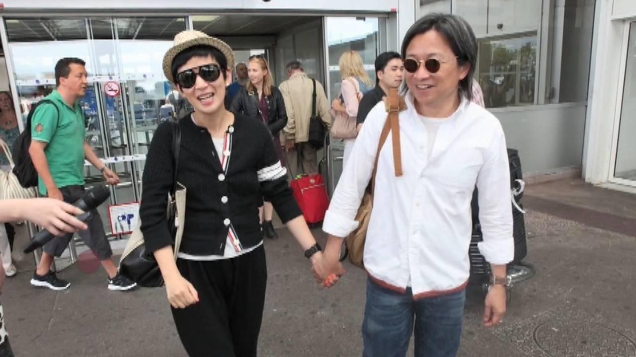 Star old couple show affection!Wu Junru Chen Kexin took out photos of the expedition and teased ...