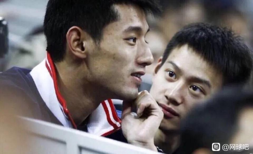 A close photo of Zhang Jike and his friend Zhou Yu, Ding Ning, and Liu ...