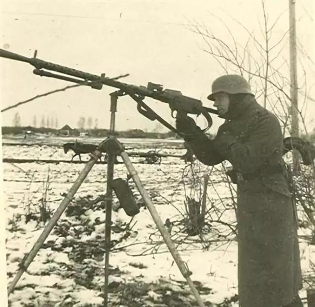 German excellent first-generation general machine gun, MG13 type ...