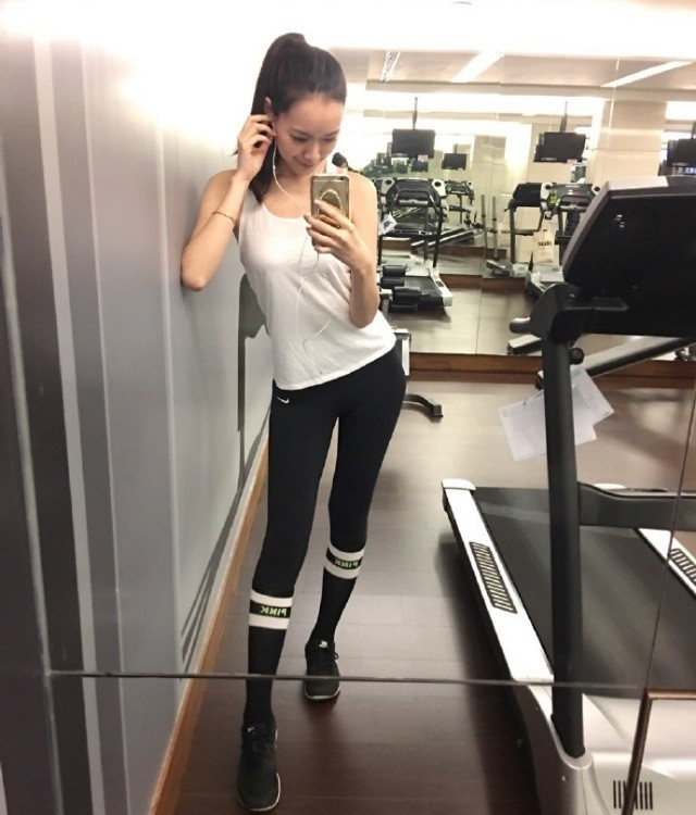 Sun Guohao and his wife celebrated their beloved daughter's birthday ...