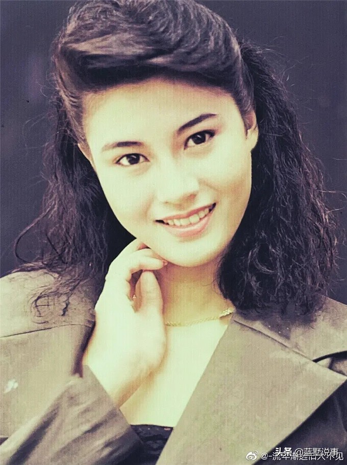 How many stunning photos of Hong Kong artist Li Jiaxin have you seen ...