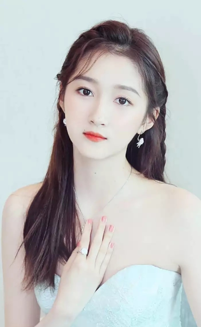 Entertainment News: Yang Yang, Mao Xiaotong, Yu Zheng, Deng Chao, Guan ...