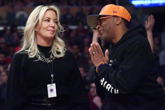 Old photos of Jenny Buss young! The rich daughter of the NBA in the ...