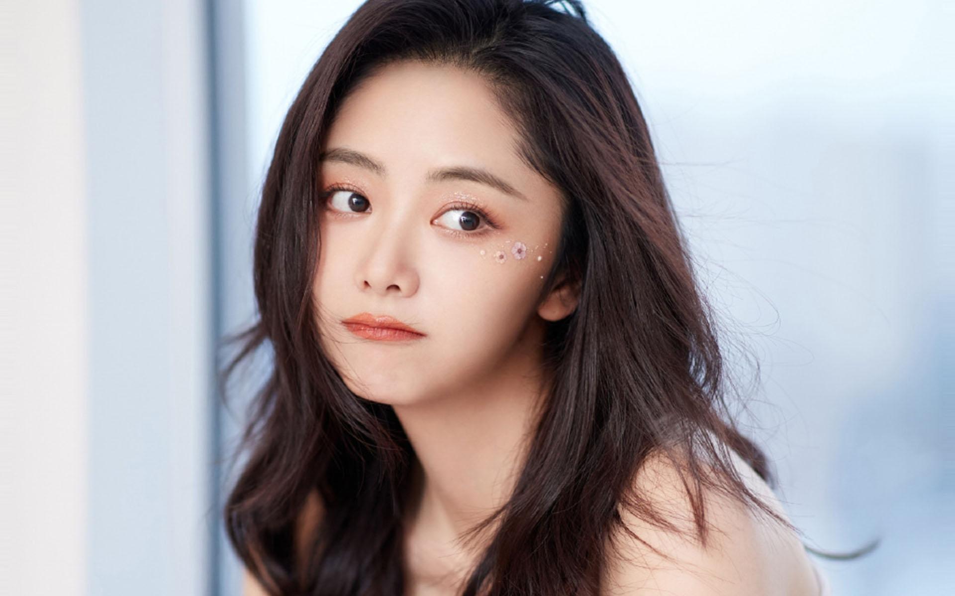 Entertainment Comments: Tan Songyun, Song Yi, Cheng Xiao, Ding Yuxi ...