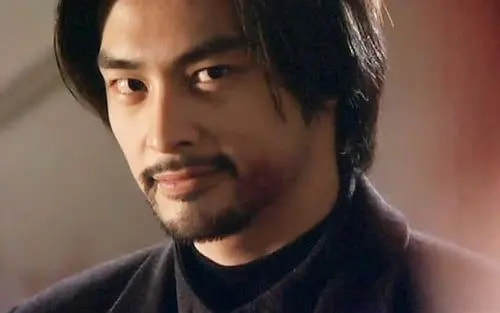 The classic villain in Hong Kong movies in the past, who played equally well with Zhao Wenzhuo ...