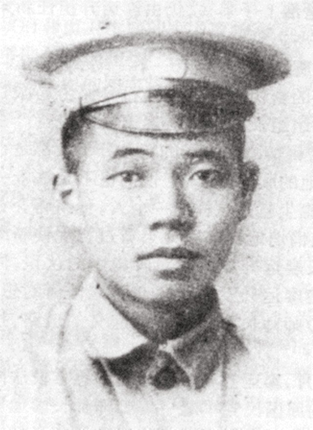 The commander under Huang Wei revolted peacefully and became a major ...