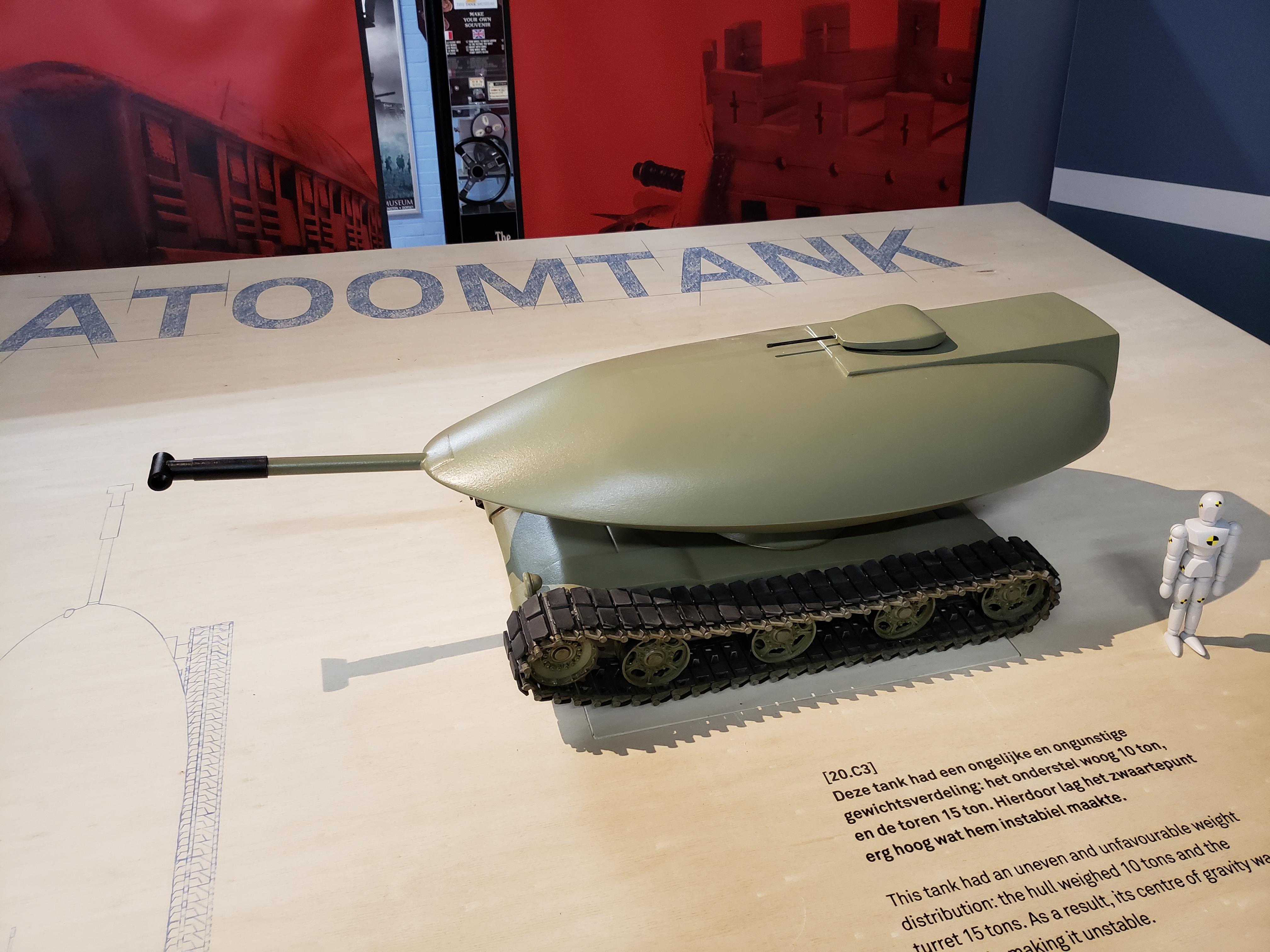 One is more weird! In the design of the doomsday nuclear battle tank ...