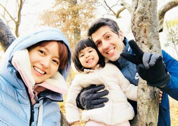 Gigi Leung's picture of her 6-year-old daughter. The foreign husband's ...