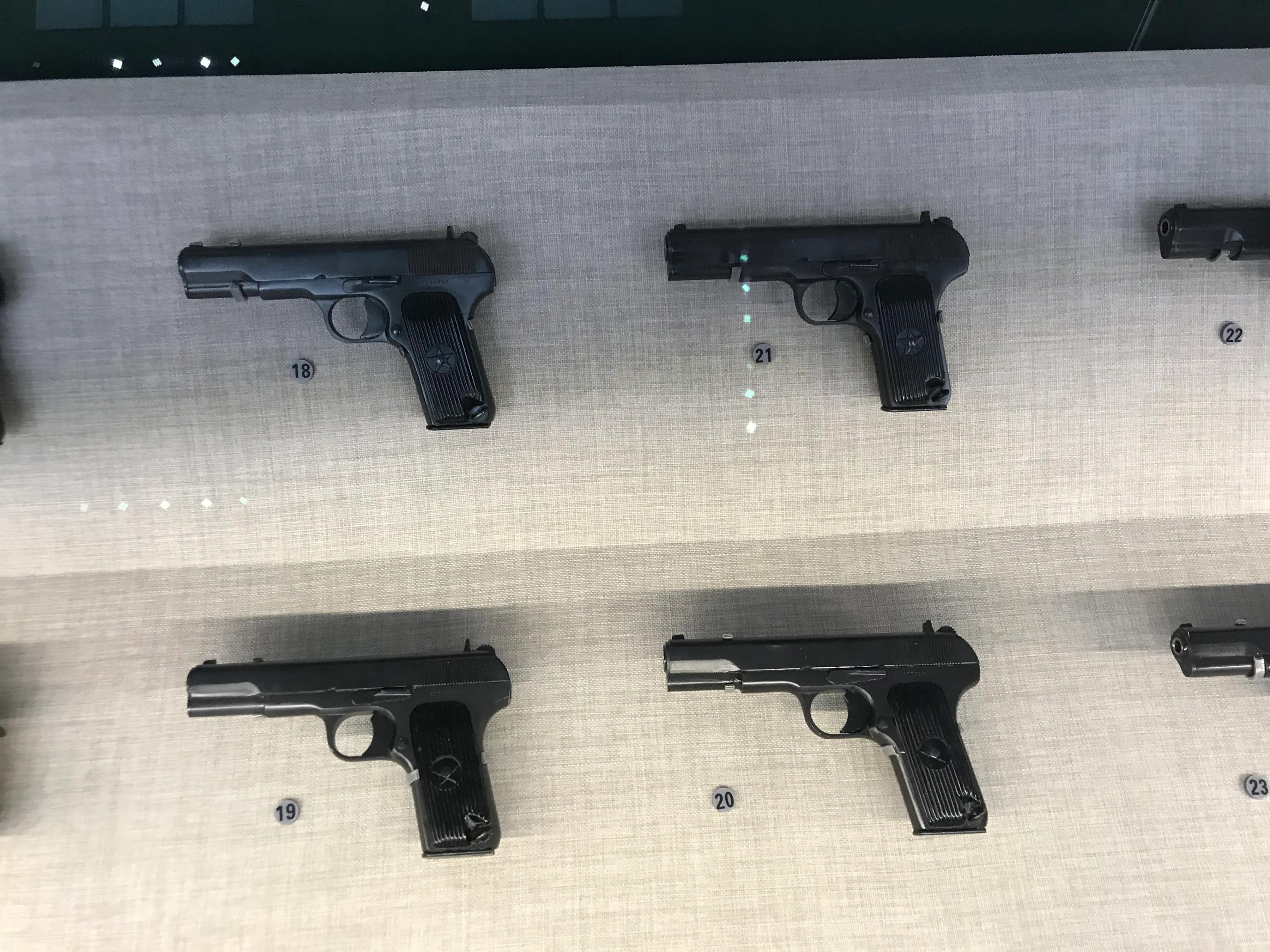 The favorite of light weapons lovers-Beijing Military Museum - iNEWS