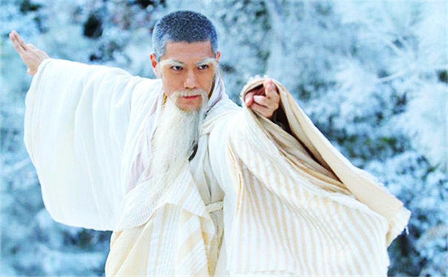 When Huashan talked about the sword, Ouyang Feng was truly invincible ...