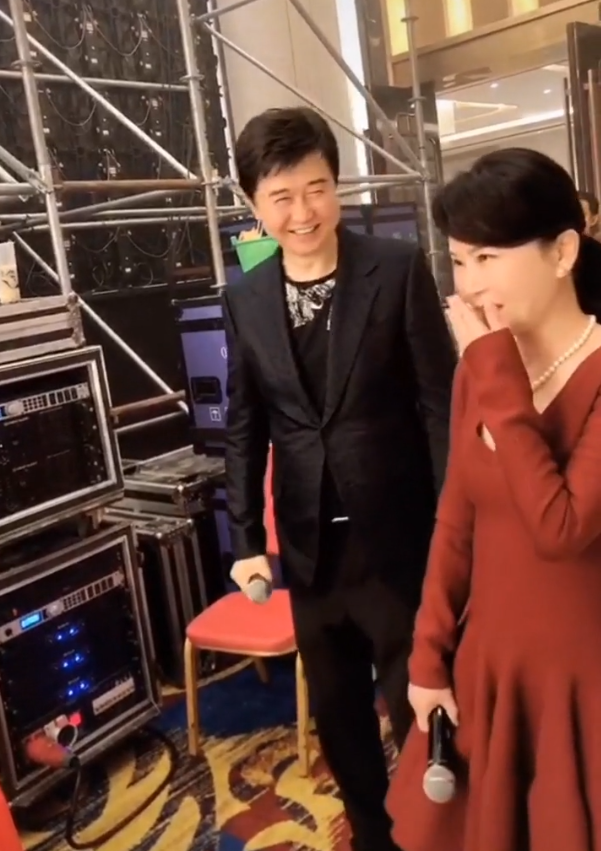 Fu Disheng was impatient in waiting for the commercial performance, Ren ...