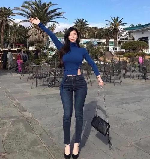 Jin Yeying, a Korean model known as the "Pirate Queen" - iNEWS