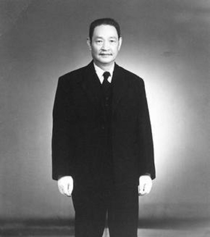 General Cheng Qian: 54-year-old married a 17-year-old wife of 33 years ...
